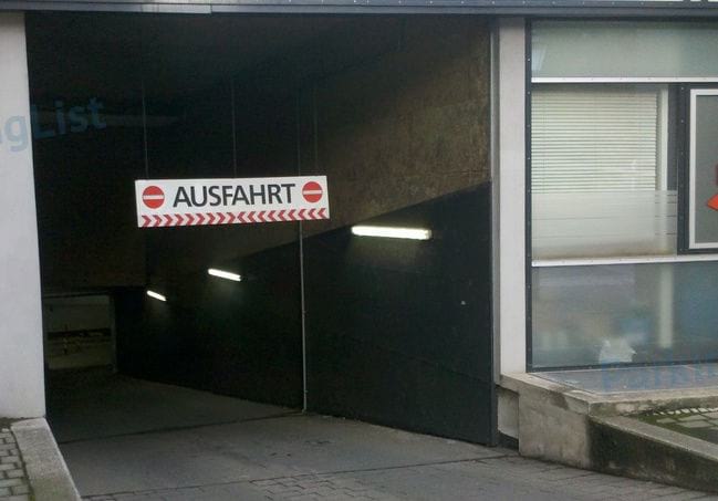 Parkhaus Haendelhaus-Karree - Halle - Parken in Halle